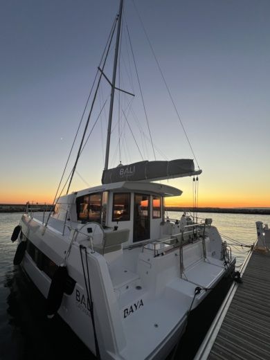 Alquiler Catamarán Bali Catsmart (2023) en Port Camargue - Nautal